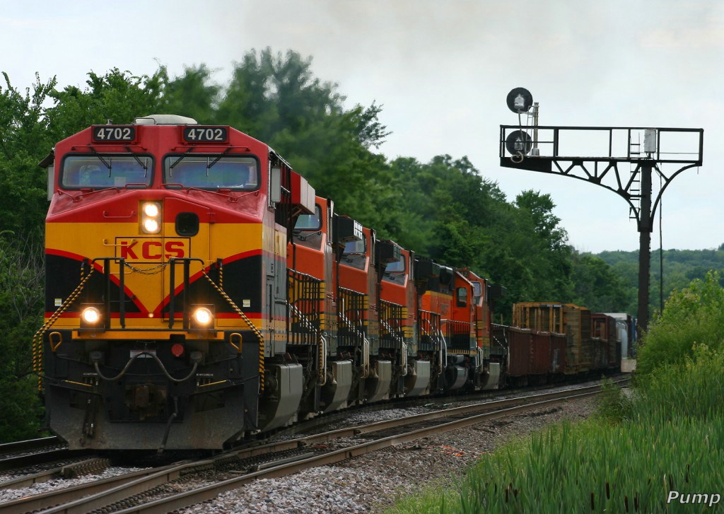 Eastbound BNSF Mixed Freight Train